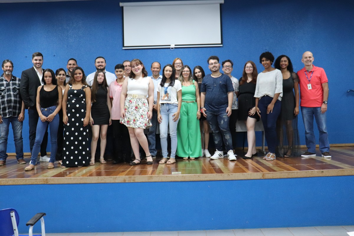 Prefeitura e Senac entregam 32 certificados - Prefeitura Municipal de Aguaí